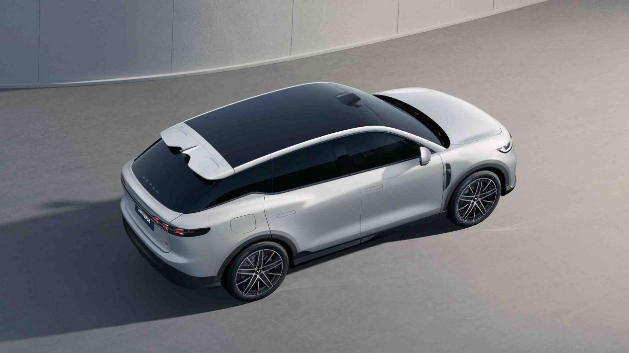 华为ADS4第二车落子岚图！联手攻下中型纯电SUV腹地_选车网|公众的选车平台