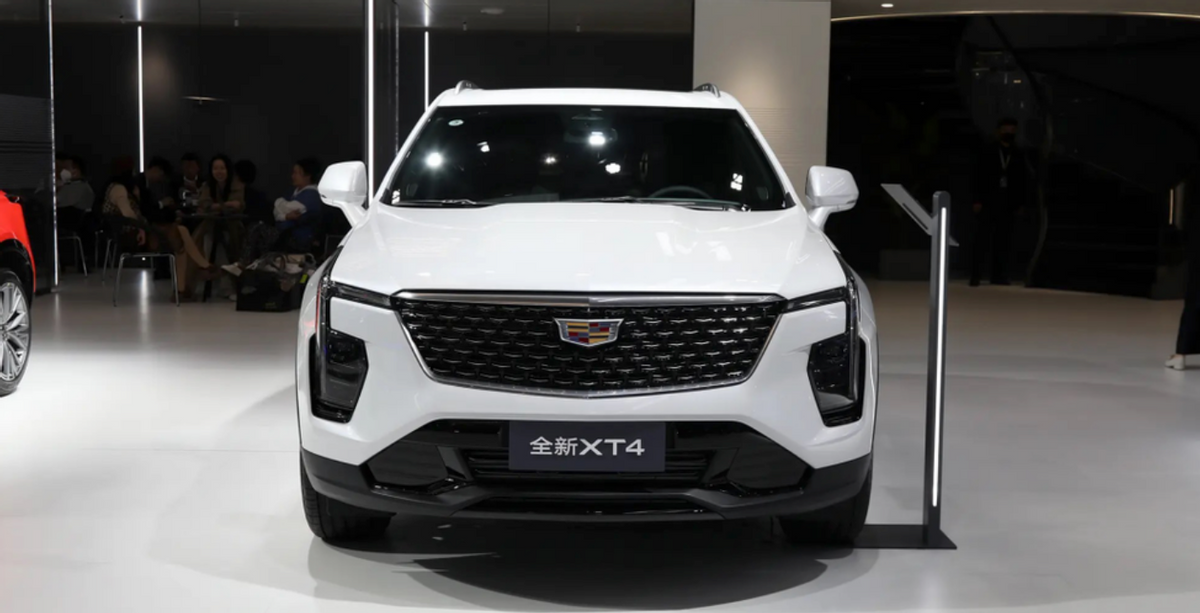 新款凯迪拉克XT4售15.99万元起，难掩黔驴技穷之态_选车网|公众的选车平台