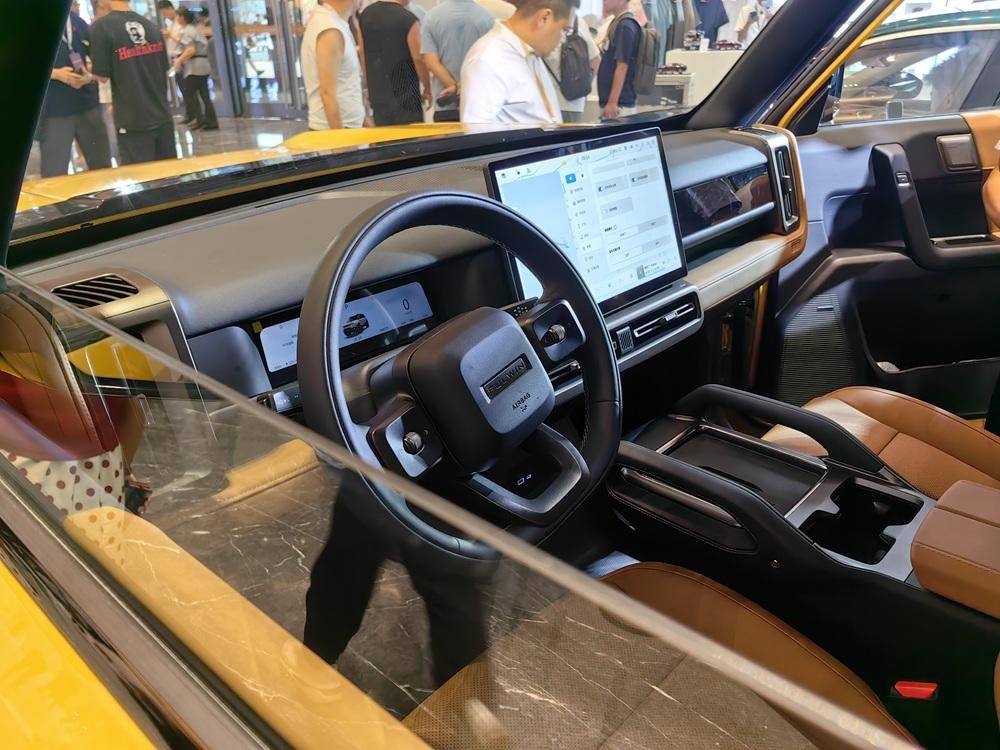 奇瑞风云X3L长这样，iCAR05同意吗？_选车网|公众的选车平台