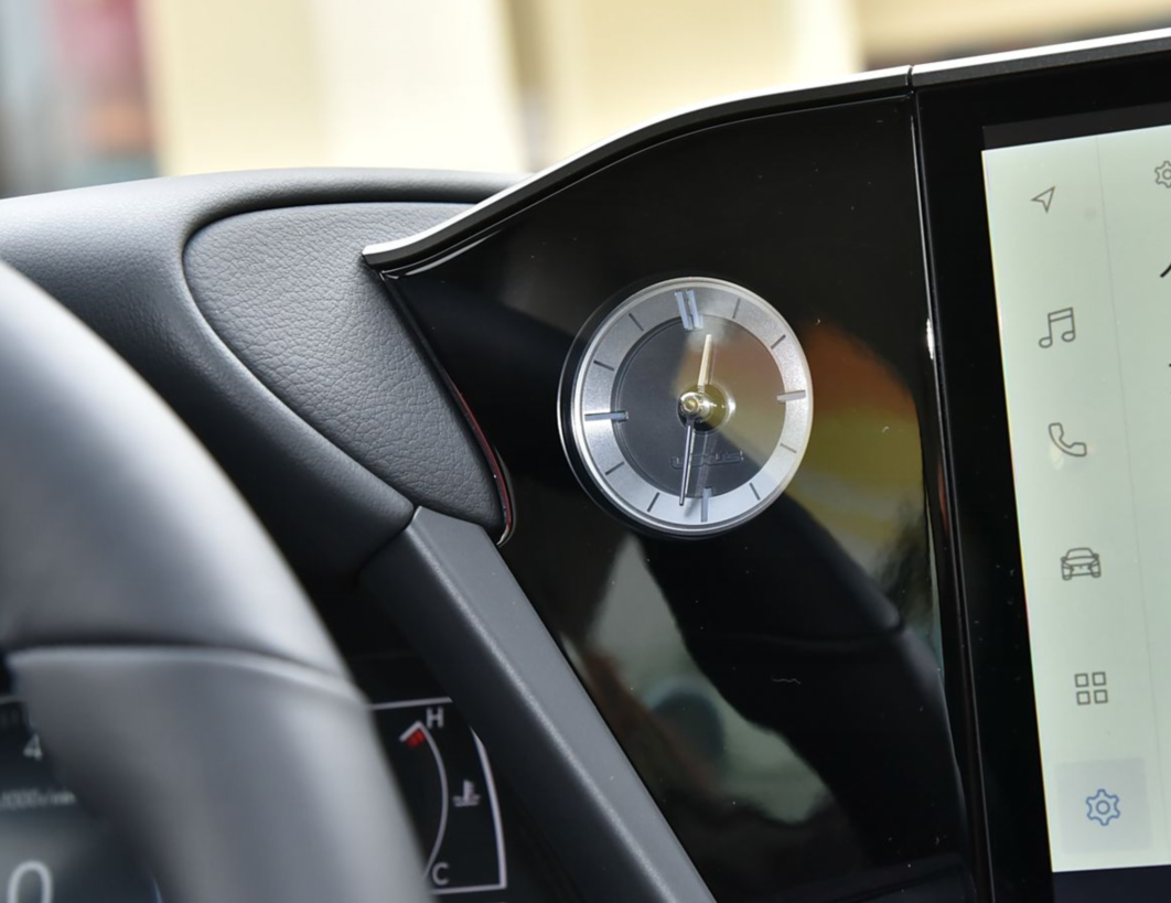 雷克萨斯ES200特别版上市：售价31.27万元，动力总成未变_选车网|公众的选车平台