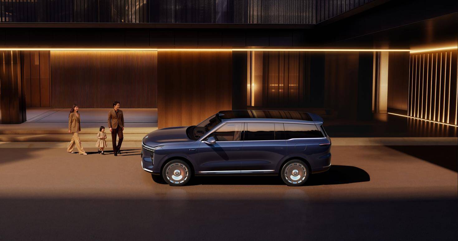 33.69万元起！上汽旗舰·智己LS9全球首发，重塑30万级大六座SUV价值标杆_选车网|公众的选车平台