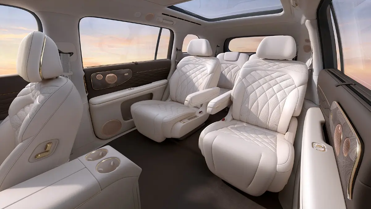 凝聚顶尖技术的旗舰之作 智己LS9如何颠覆30万级大六座SUV格局？_选车网|公众的选车平台