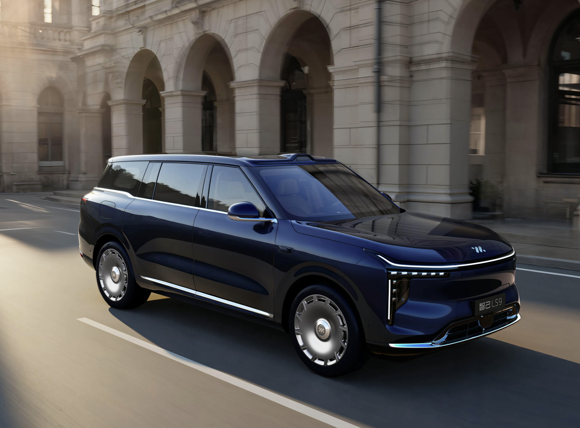 33.69万起！智己LS9正式预售，搭载“恒星”超级增程_选车网|公众的选车平台